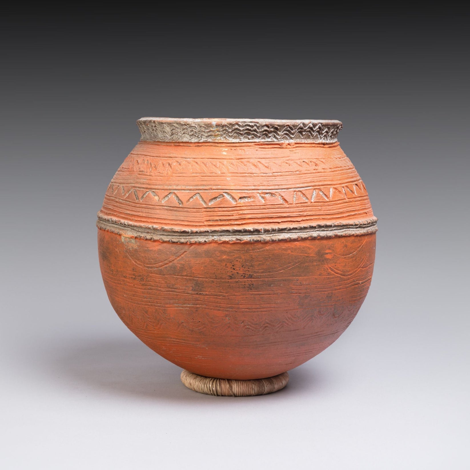 Nupe Water Vessel / Terracotta Pot – Afrahouse